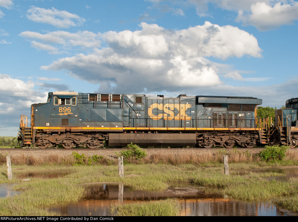 CSX 896